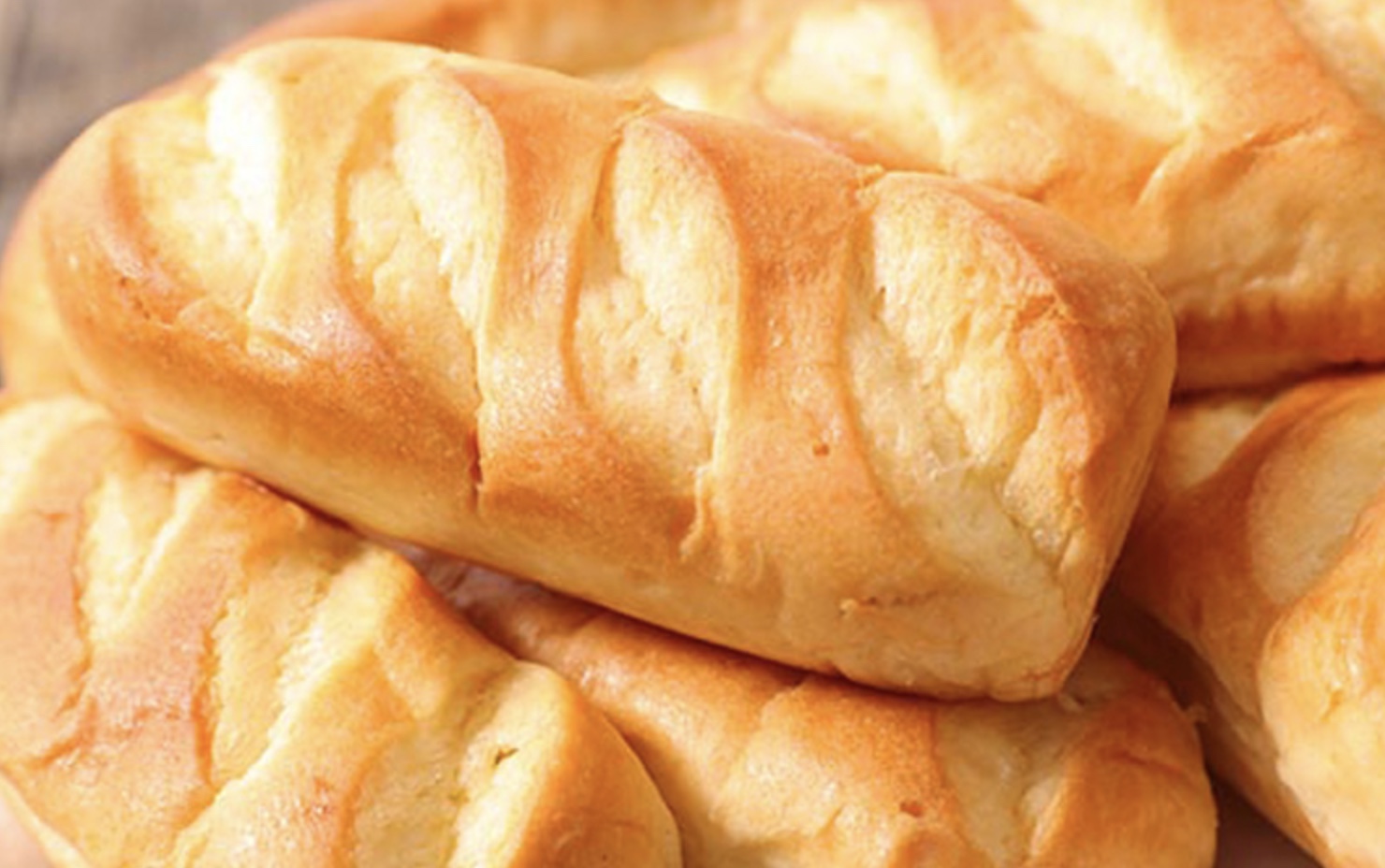 Cómo hacer el pan de leche que a todos nos gusta bien esponjoso