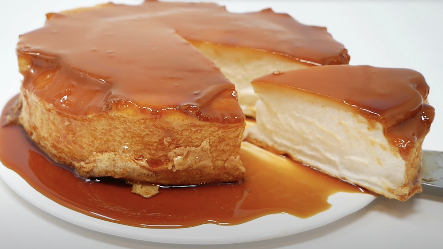 Pastel de caramelo con solo 2 ingredientes (postre fácil)